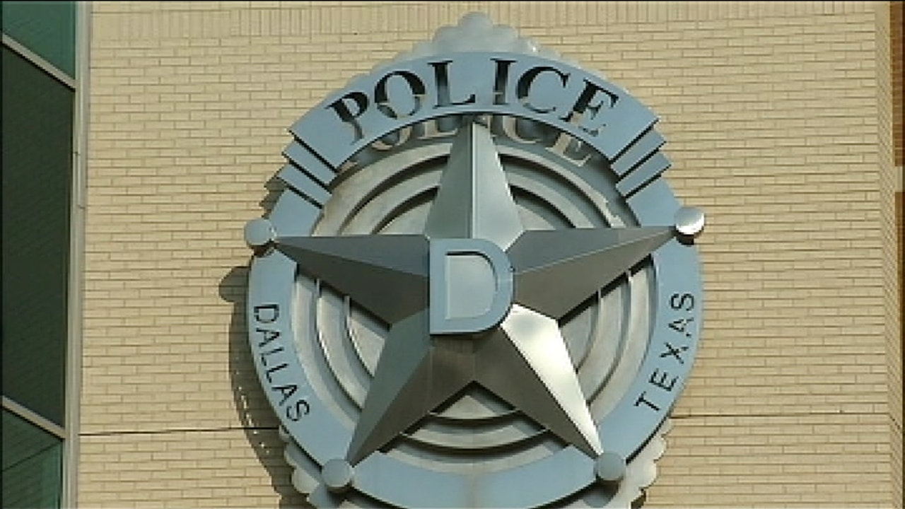 Dallas police fire 2 officers after disciplinary hearings