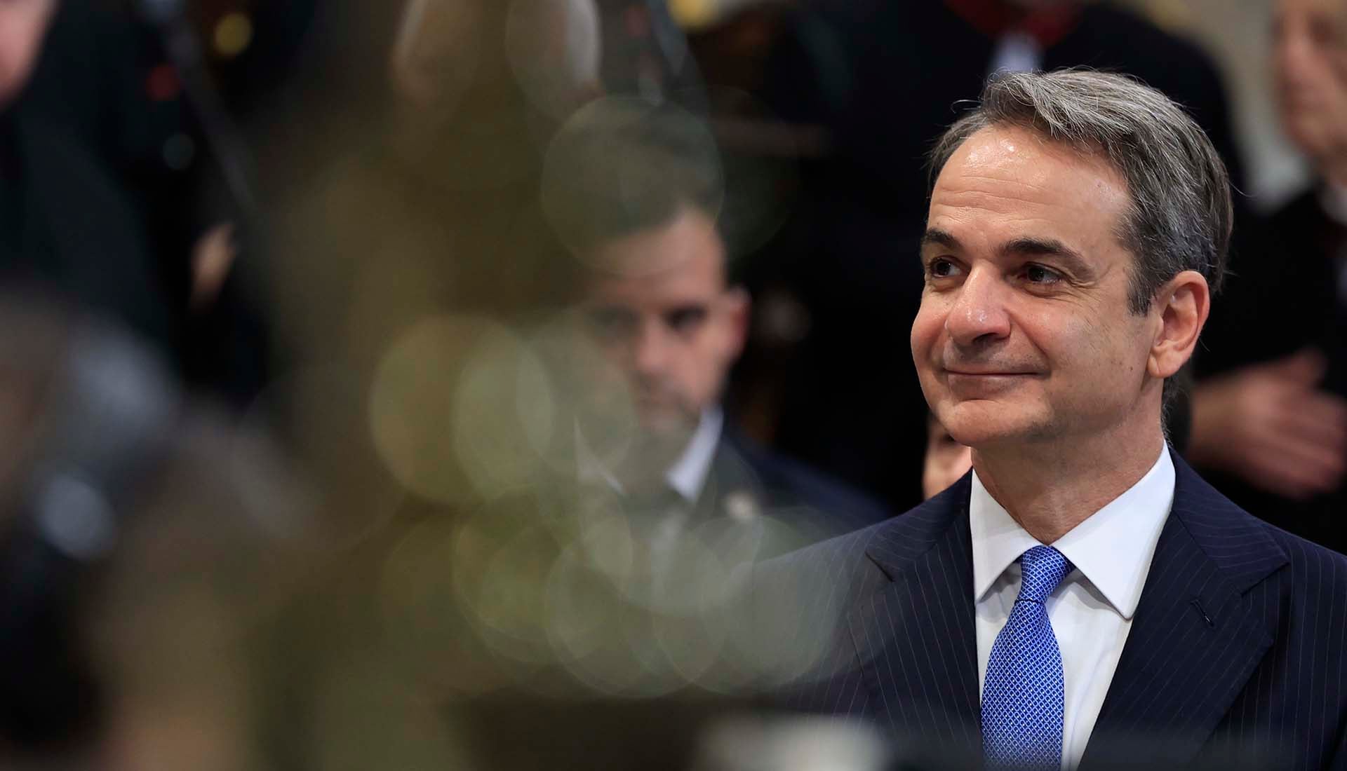 Διαβασμένος πρωθυπουργός και στρατιωτικοί κτηνίατροι