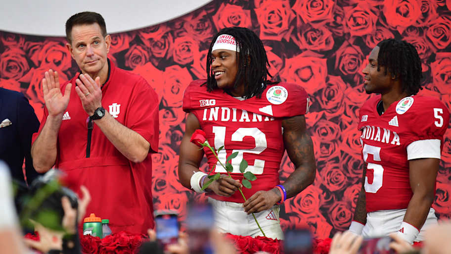 How to watch Indiana vs Oregon in Peach Bowl CFP semifinals