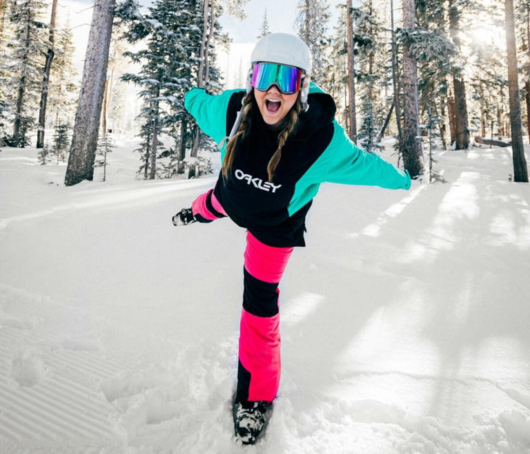 Acconciature per sciare: come tenere i capelli in ordine tra casco ...