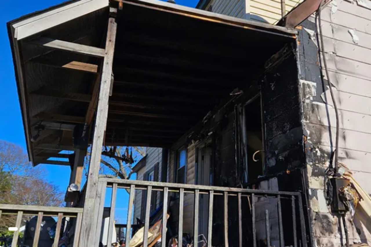 Community rallies for NJ family that lost home in New Year's fire