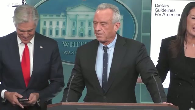 RFK Jr’s duck ringtone interrupts White House press conference
