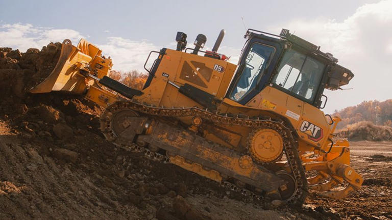 Fully autonomous excavators, haul trucks, dozers headline Caterpillar’s ...