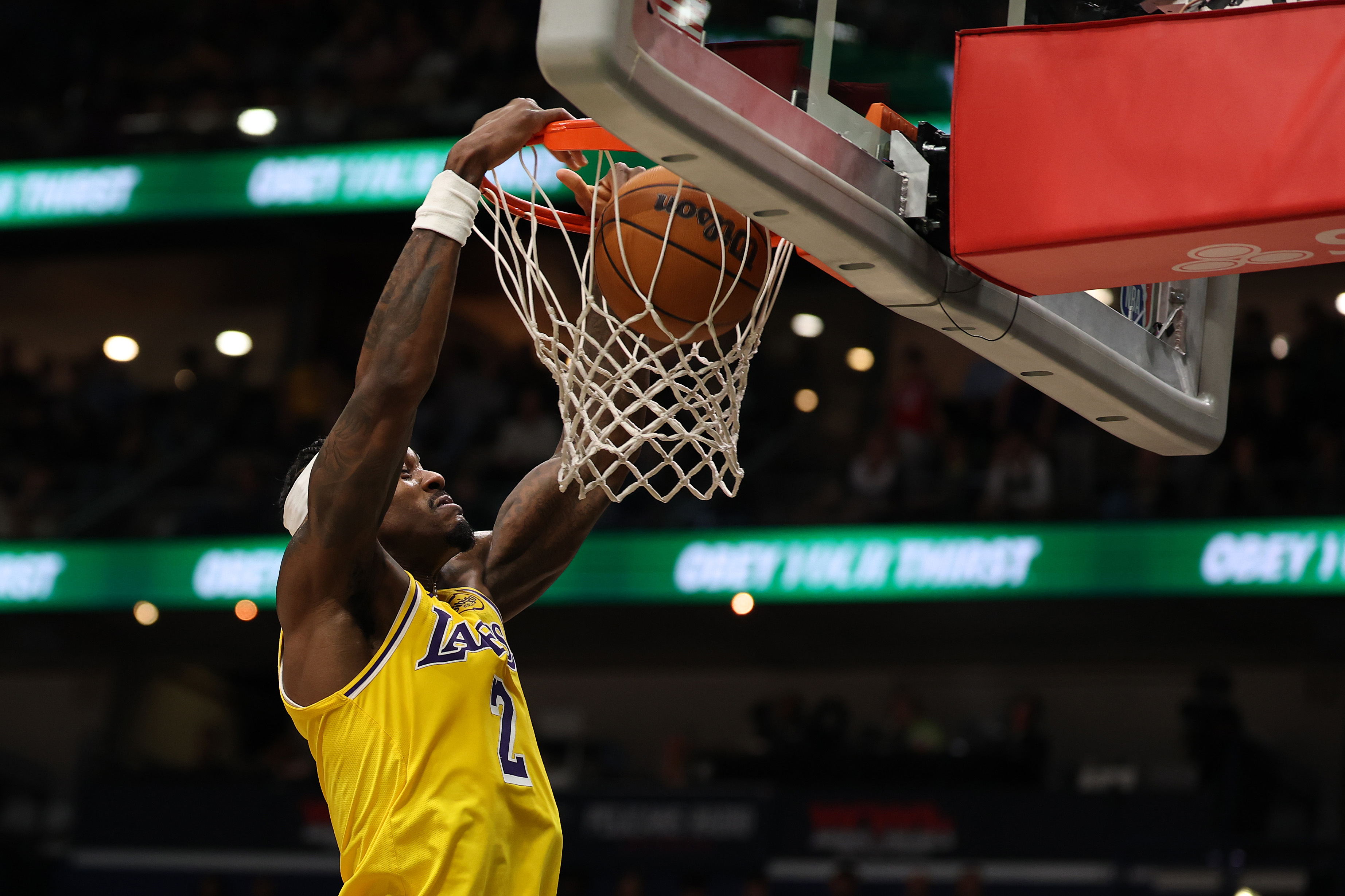 Rotation trust level: Learning who the Lakers can’t rely upon