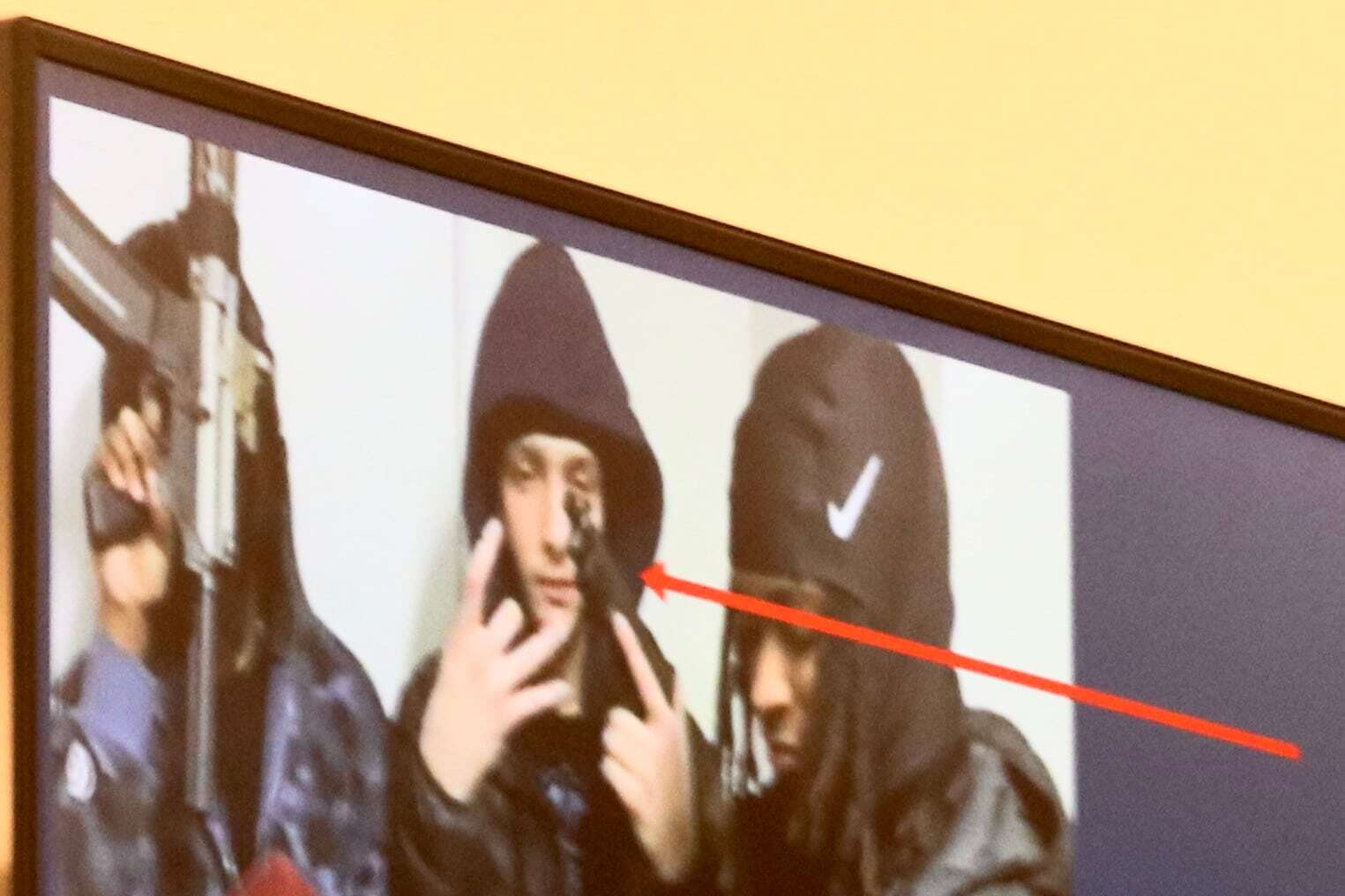 Detectives reveal details in stray-bullet shooting that killed 13-year ...