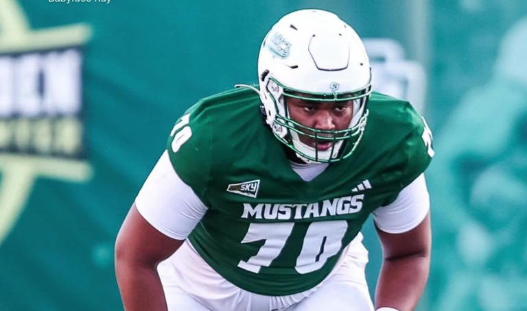 Kansas State adds Cal Poly OL Charlie Adams