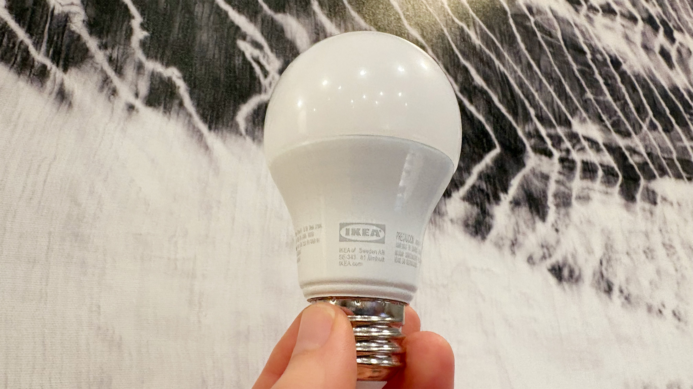 IKEA's first CES appearance included a $6 Matter smart bulb