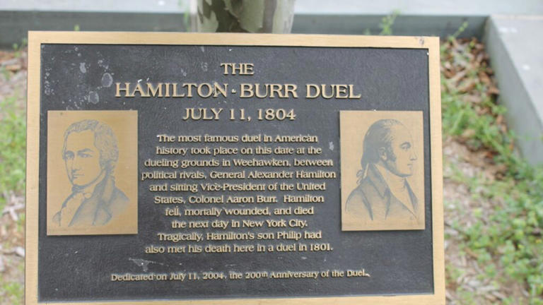 The 1804 duel that killed Alexander Hamilton and rocked the foundation ...