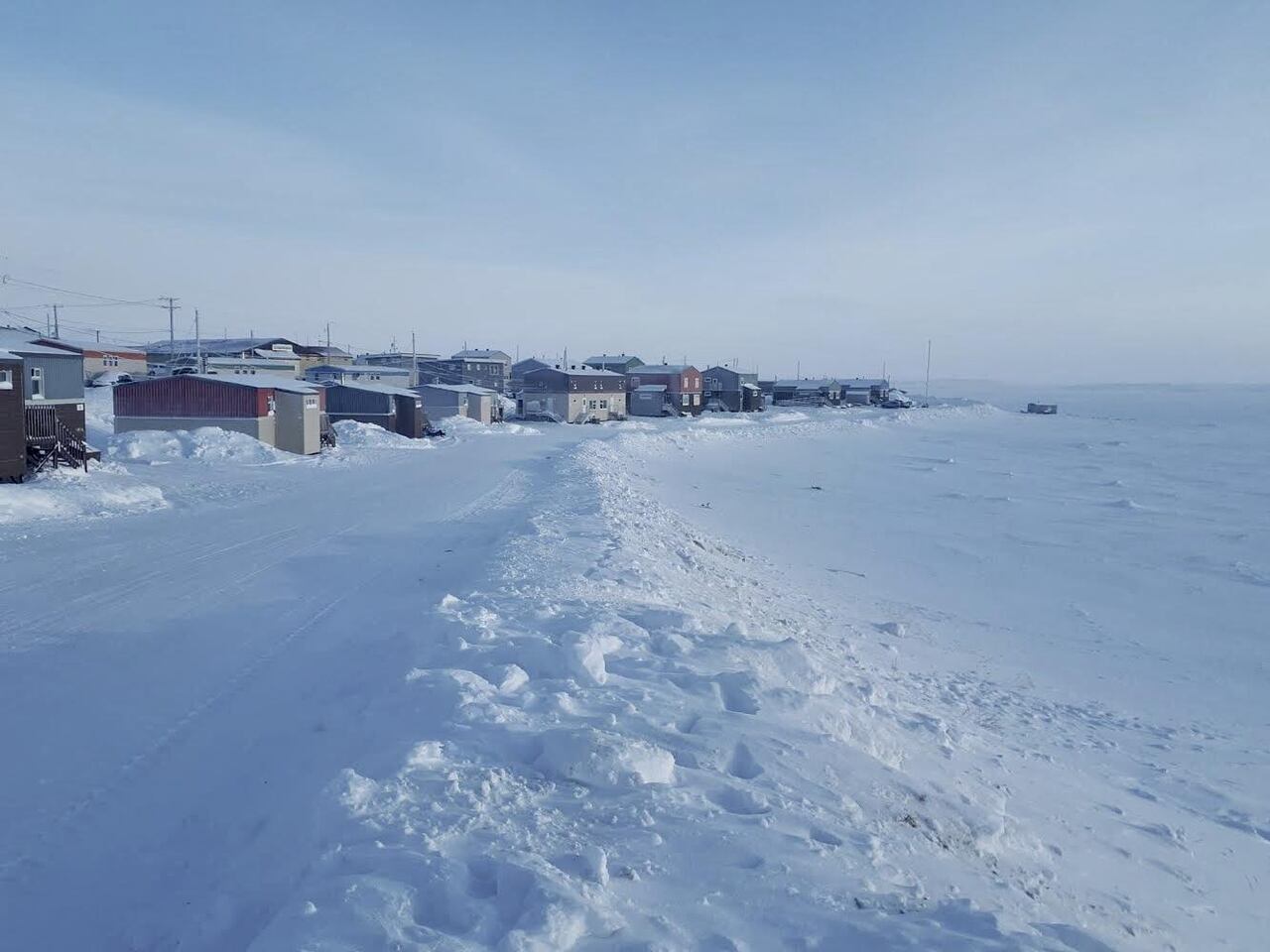 Residents in Puvirnituq, Que., grapple with a double tragedy