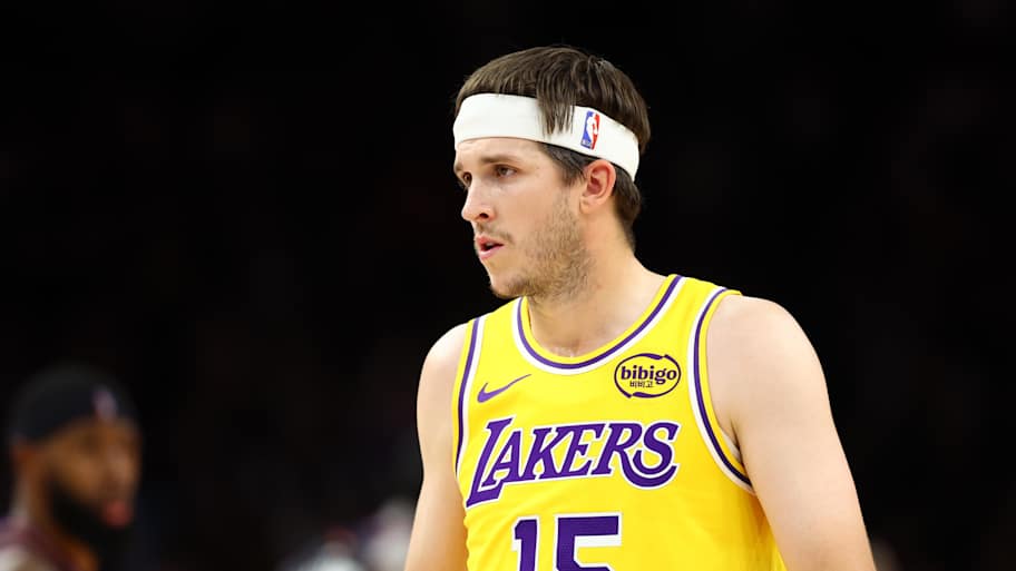 Injured Lakers guard Austin Reaves shares low-key date night with ...