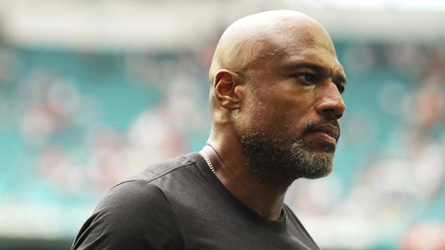 Ravens target familiar face for HC opening