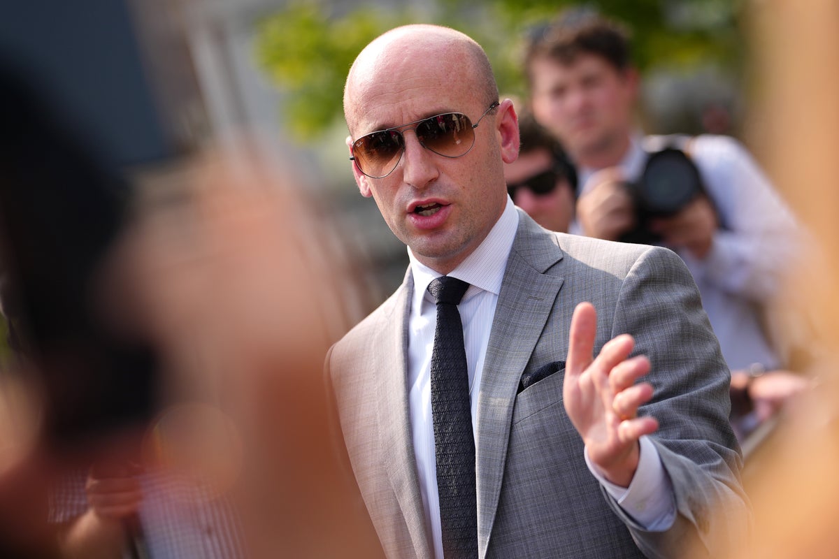 Stephen Miller is fashion obsessed and dishes menswear tips: report