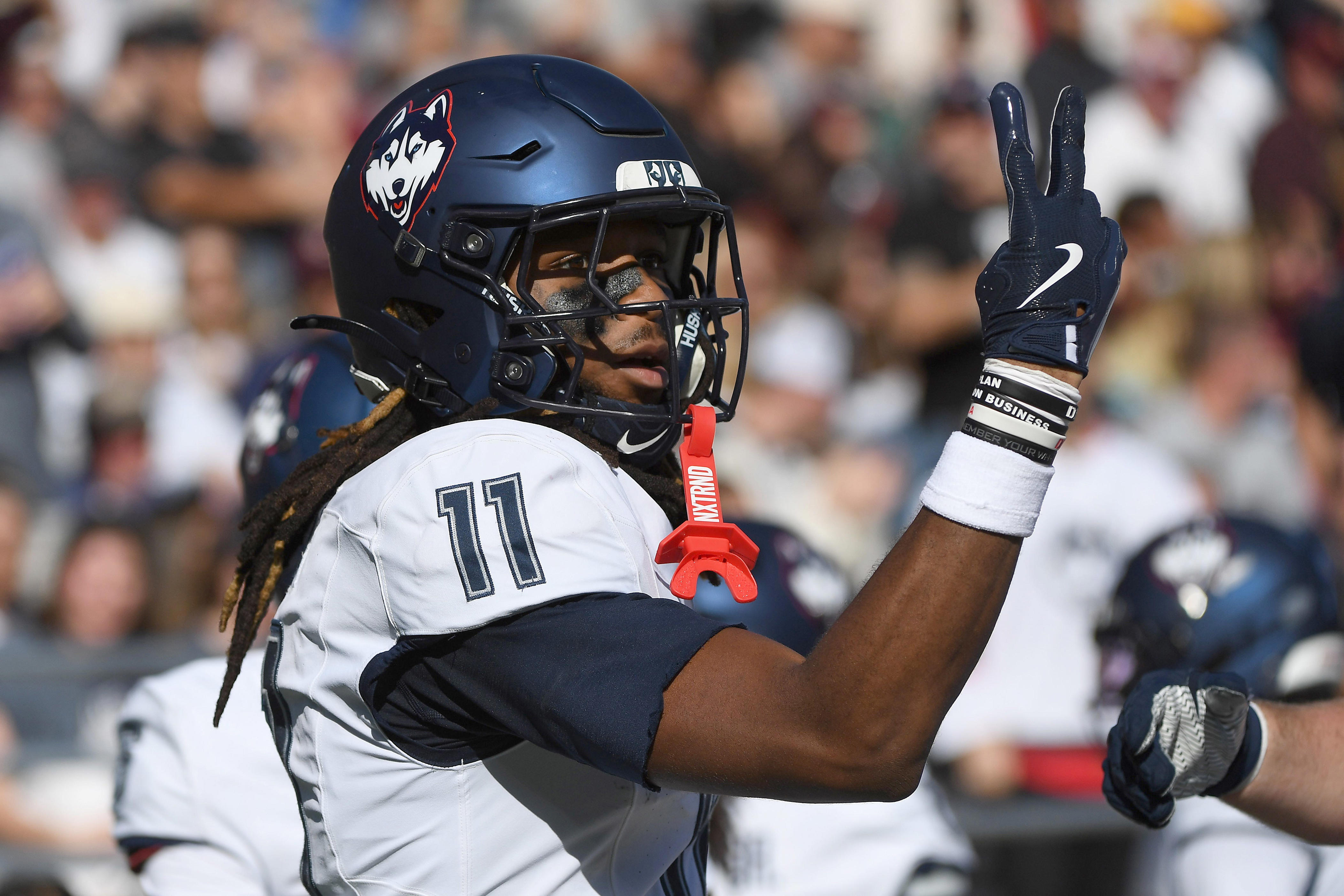 Former UConn star tight end expected to join Colorado State football