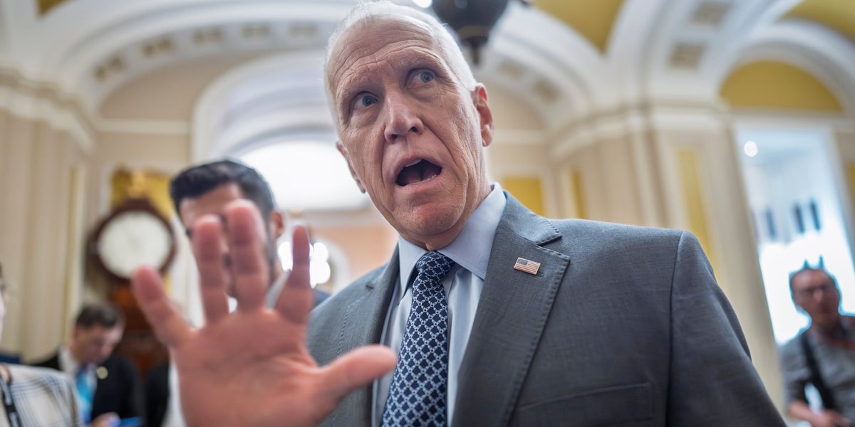 'I'm sick of stupid!': GOP senator excoriates Stephen Miller over Greenland