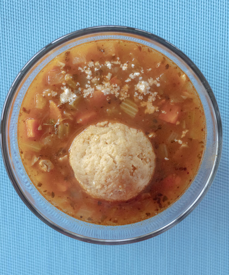 Matzalbondigas: Albondigas matzo ball soup