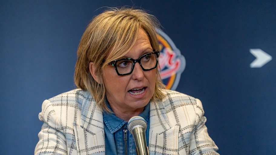 WNBA free agent’s cryptic Fever fan response turns heads