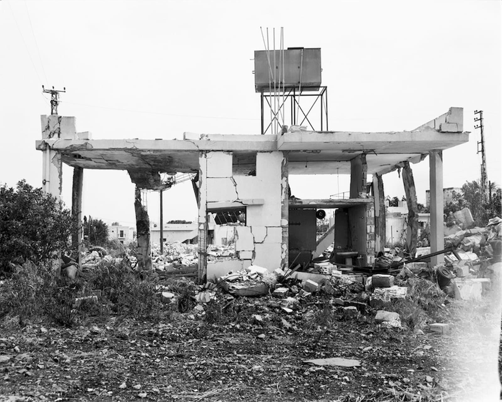 La serie fotográfica Ruinas, de Randa Mirza, gana el Premio Camera ...