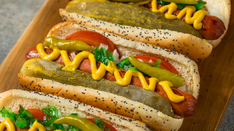 The gas station hot dog roller red flag we just can't ignore