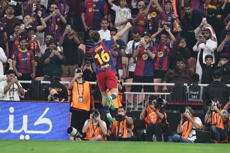 Barca rout Athletic to reach Spanish Super Cup final
