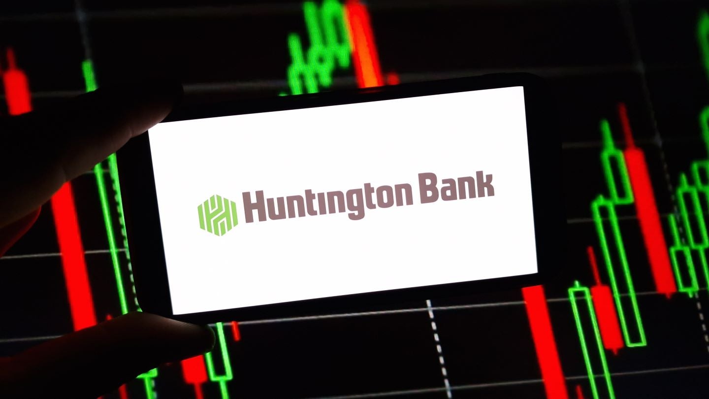 Shareholders approve $7.4bn Huntington-Cadence merger