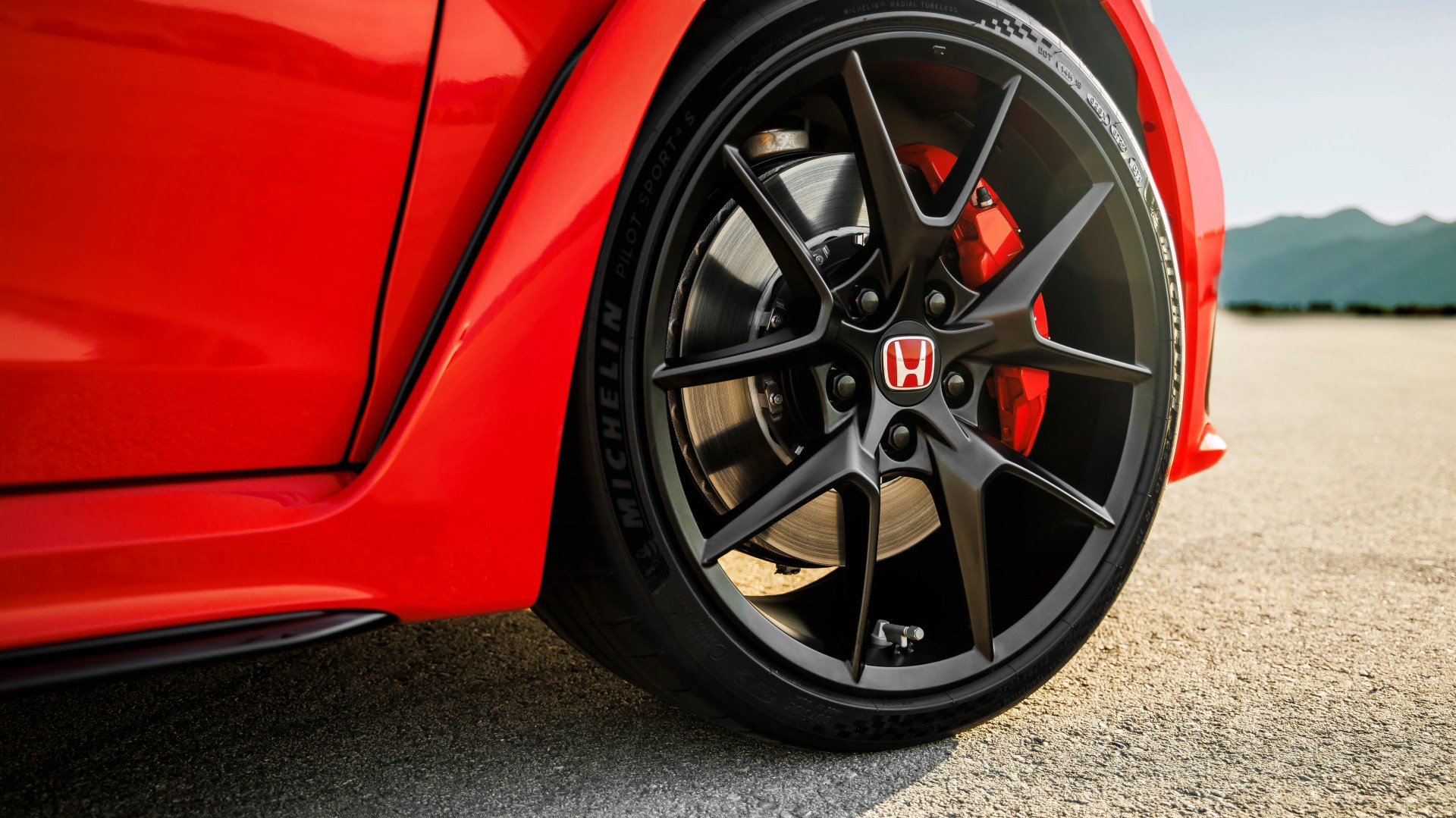 Honda’s hottest hot hatch is sticking around after all (but some fans ...