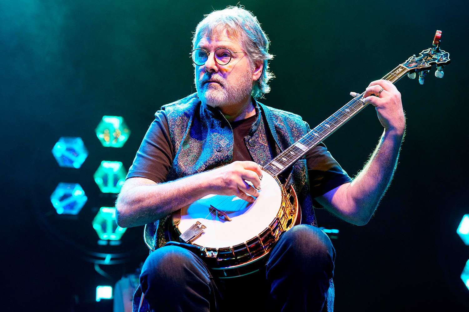Béla Fleck withdraws from Kennedy Center concerts: ‘Performing there ...