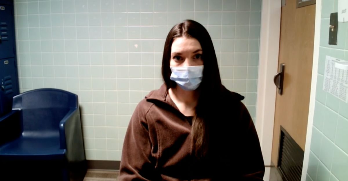 Mom who allegedly strangled her 3 kids to death and jumped out the ...
