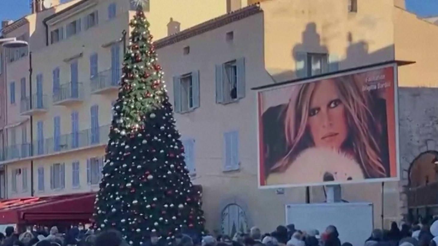 Brigitte Bardot laid to rest in Saint‑Tropez