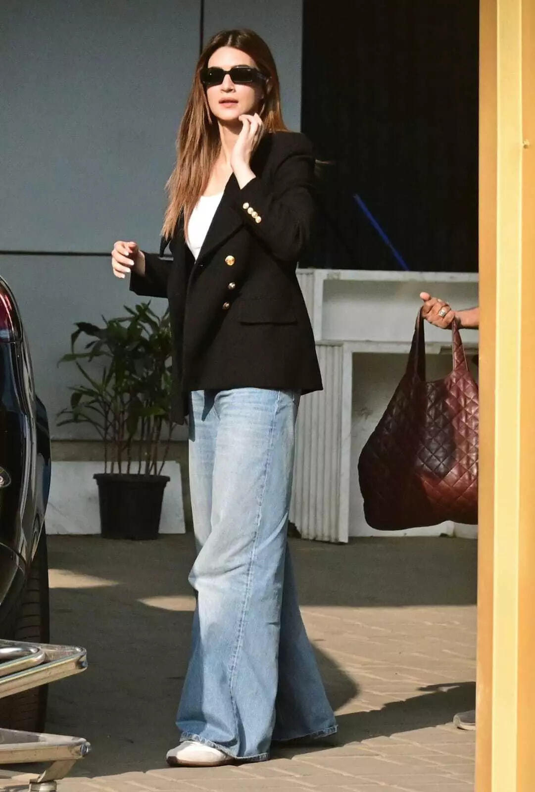 Nupur Sanon and Stebin Ben head to Udaipur for wedding festivities ...