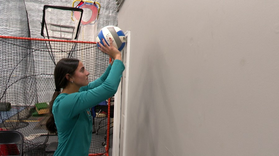 Morton’s Olivia Pippin enjoying second season playing college beach ...