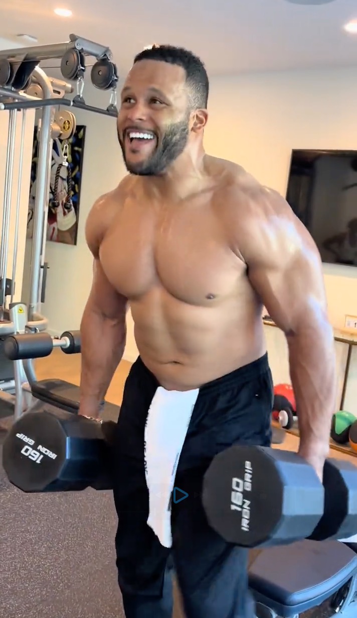 Ex-Rams star Aaron Donald showcases insane post-NFL retirement workout ...