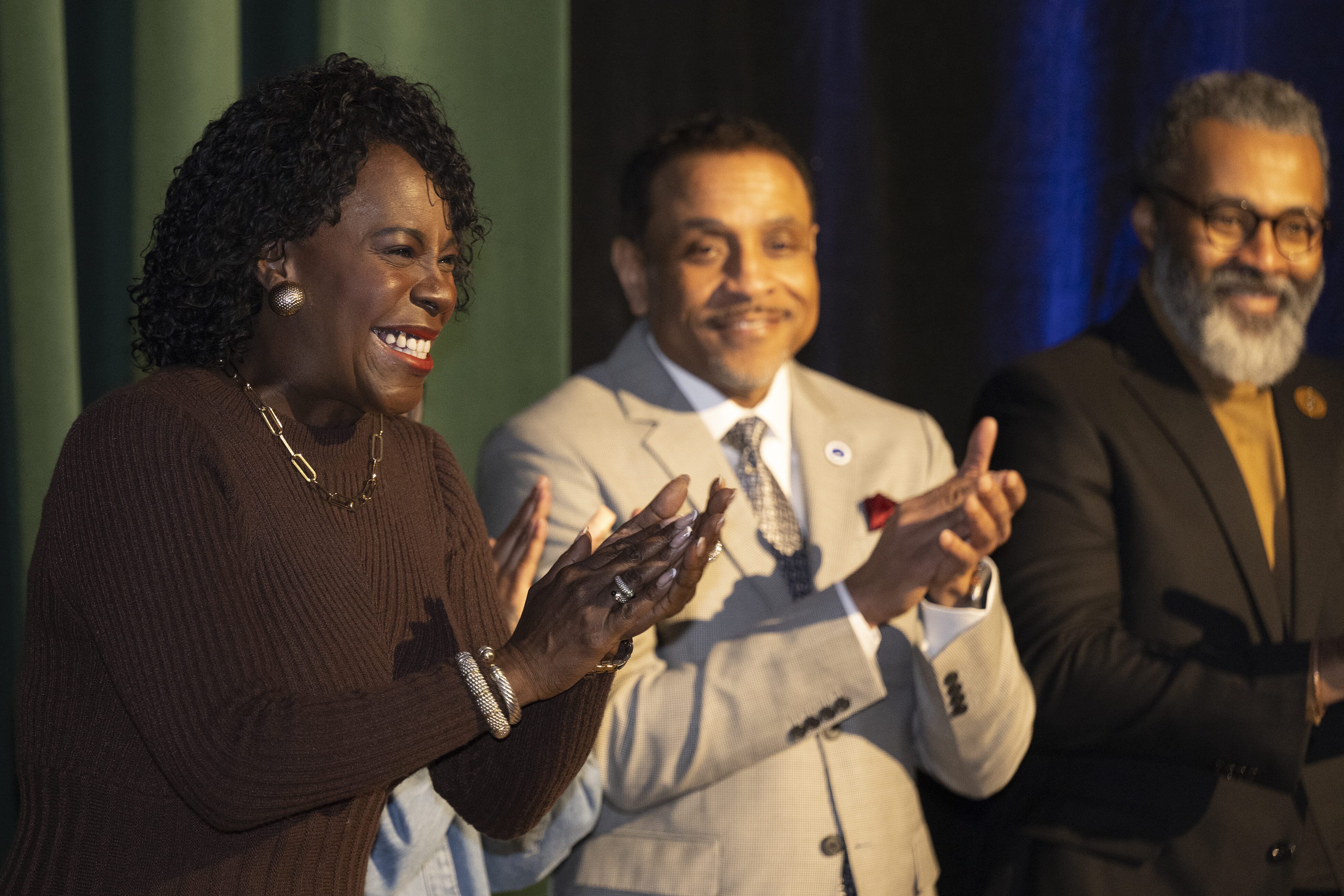 Two new 'year-round' public schools, with a special model and resources ...