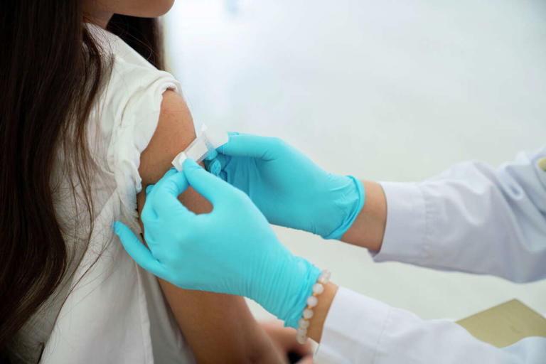 Texas weighs HHS changes to childhood vaccines; New Mexico says no