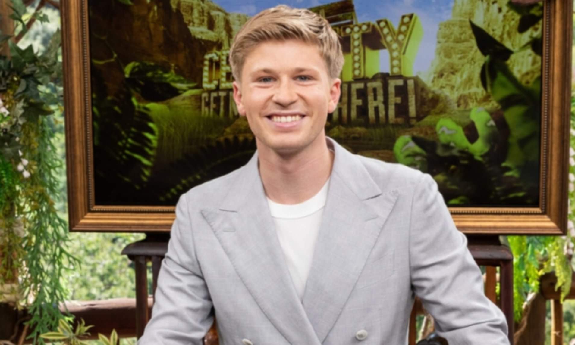 Robert Irwin drives his female fans crazy as he makes a big change to ...