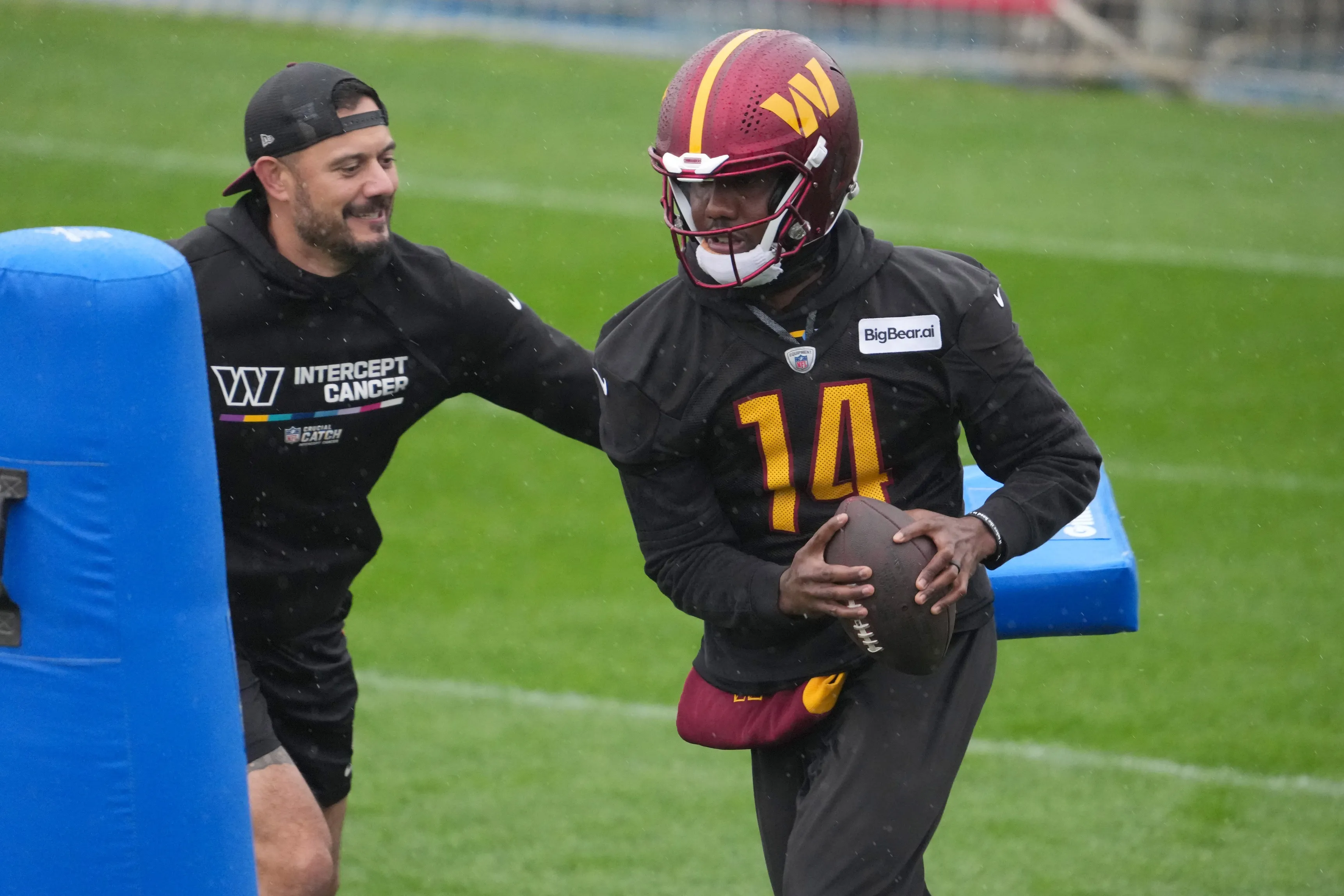 Lions begin search for new offensive coordinator