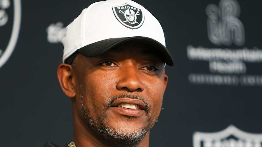 NFC foe set to interview Raiders' Patrick Graham