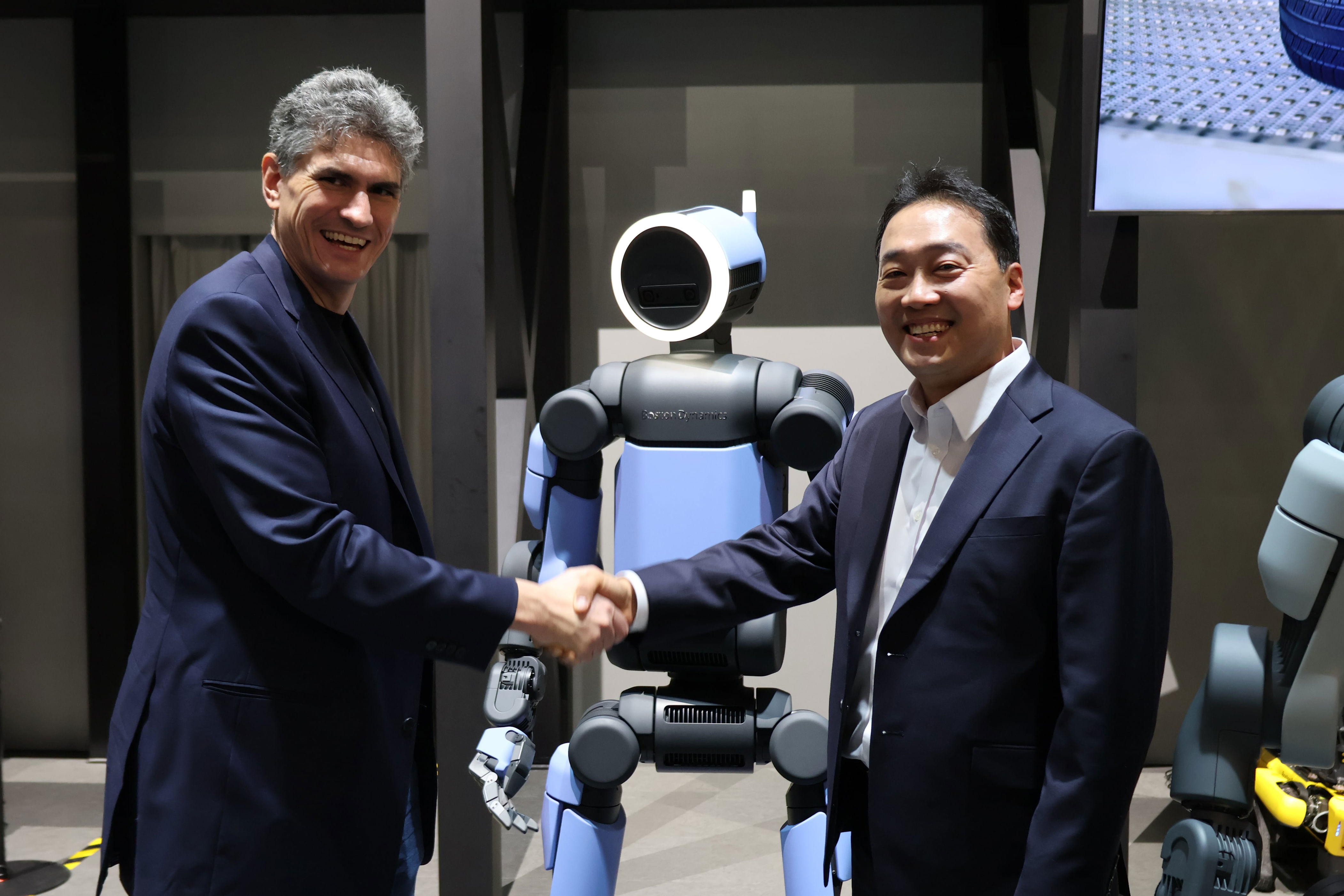 Hyundai Mobis supplies key actuators for Boston Dynamics' robot