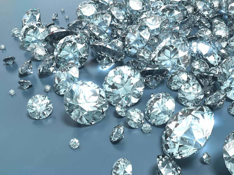 De Beers bets on India’s rich to boost natural diamond demand
