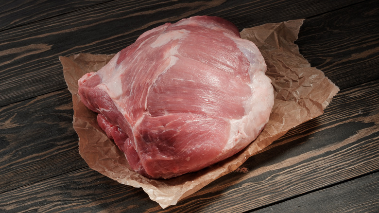 13 tips for perfecting the pulled pork sandwich