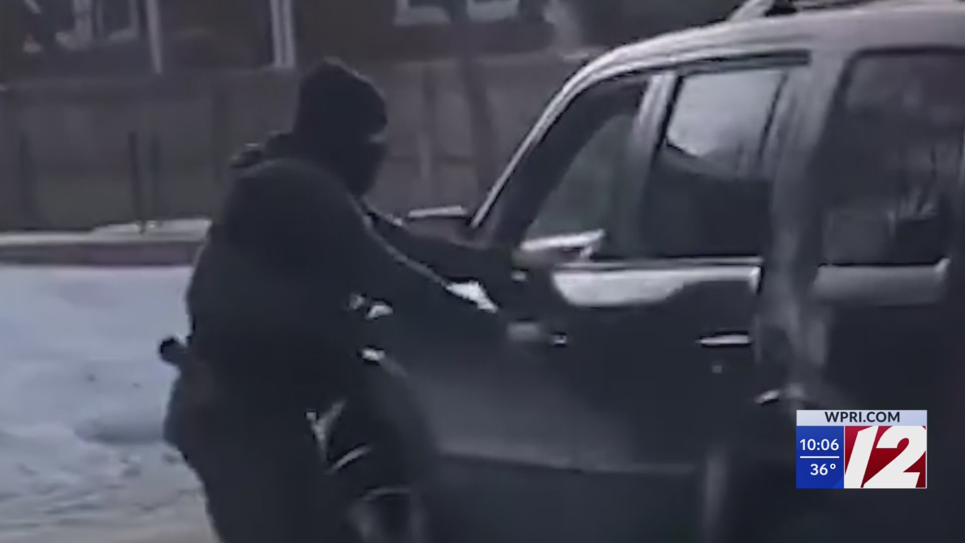 ICE agent shoots and kills driver in Minneapolis