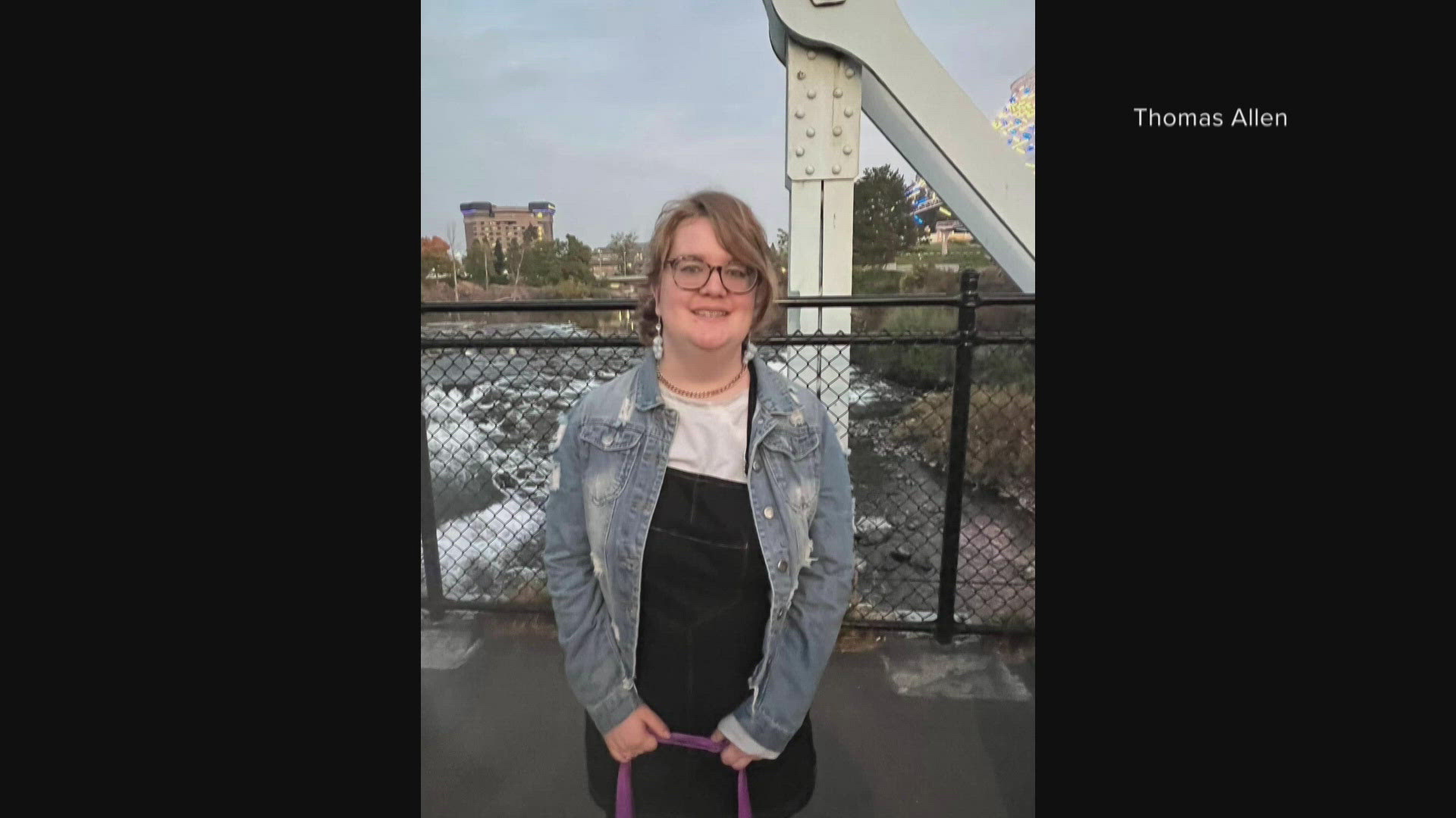 'They were just barely getting into life': Family grieves college ...