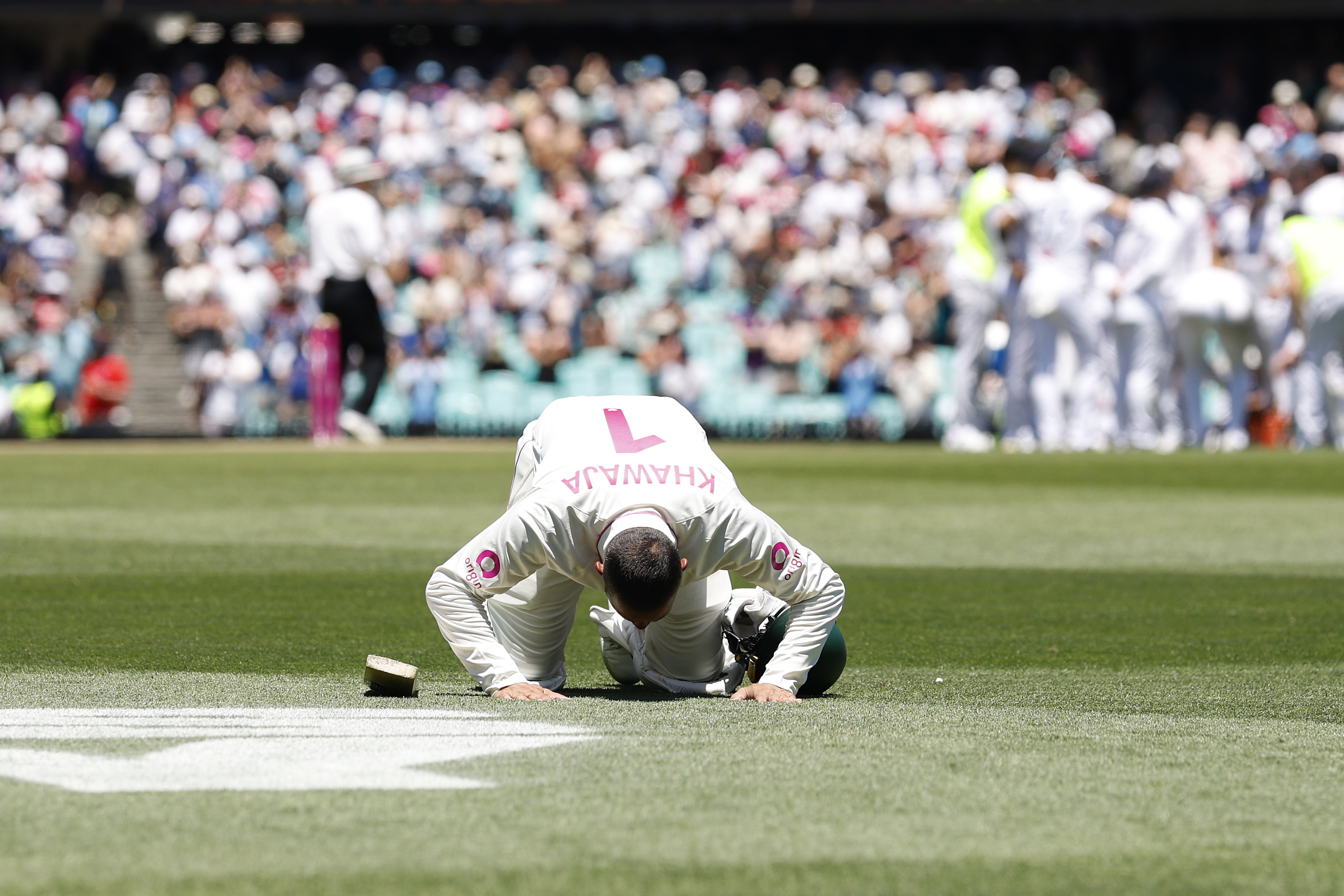 Khawaja's heartfelt message after 'emotional' SCG farewell