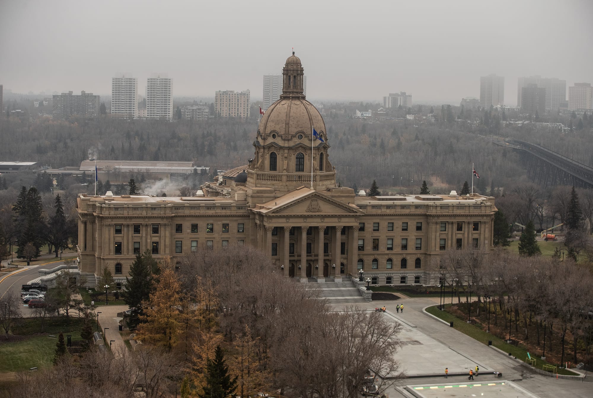 3 firms accounted for 25% of lobbyist registrations in Alberta
