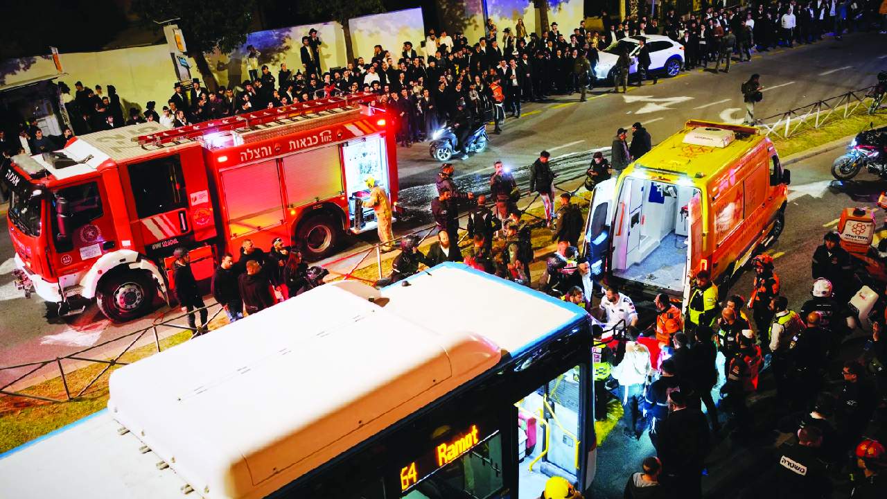 PM Benjamin Netanyahu tries to calm tensions after Israeli bus runs ...