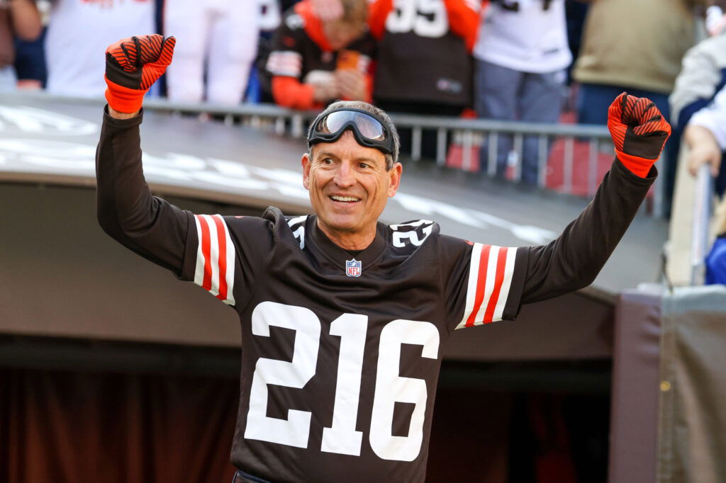 Bernie Kosar provides latest health update after recent scare has him ...