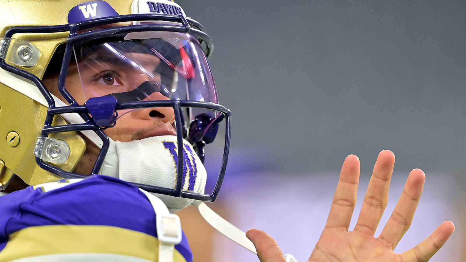 Big Ten ADs send 'unanimous' support to Washington football amid Demond ...