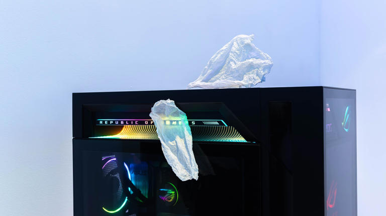 I caught a glimpse of the holographic future in this wild Asus ROG ...