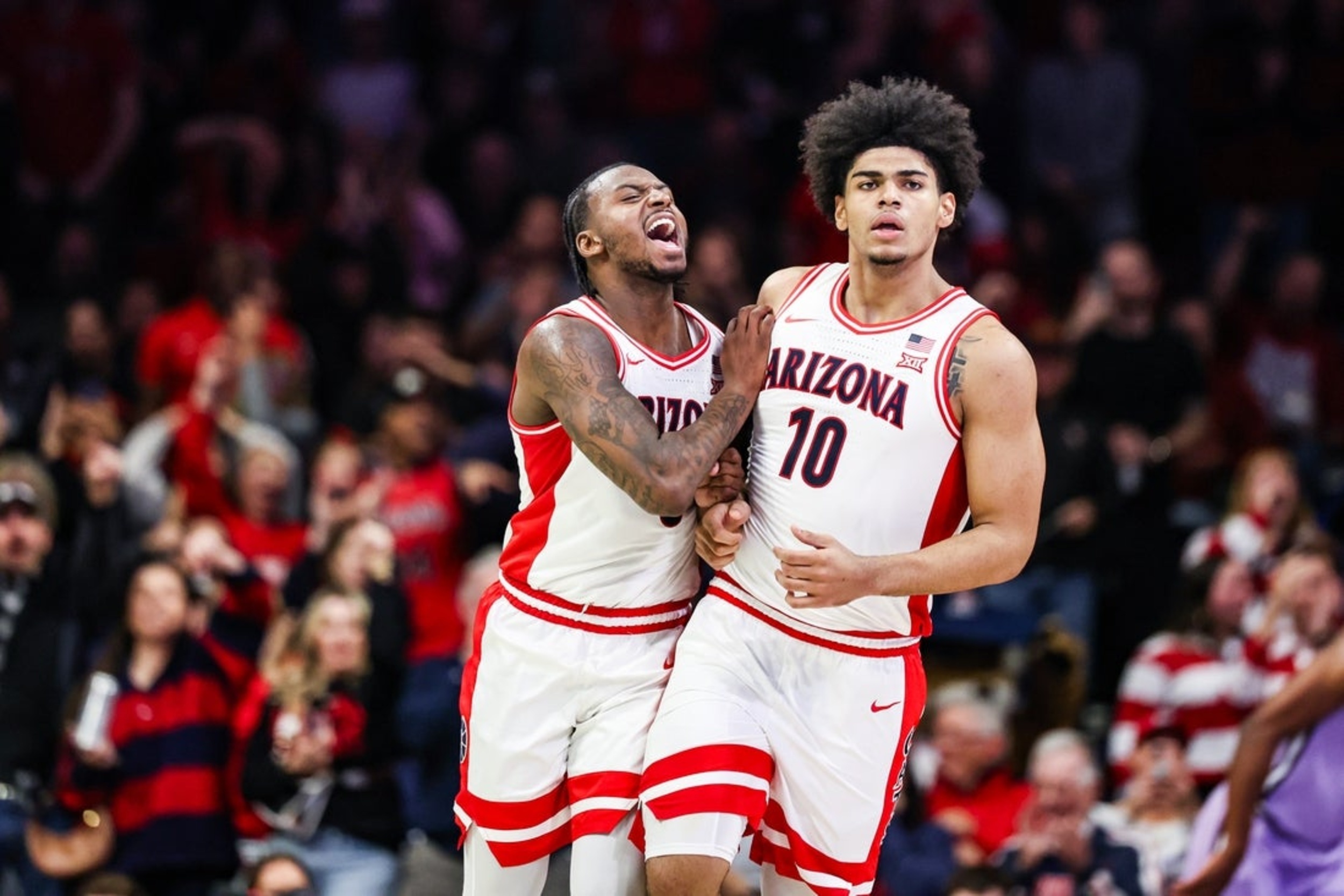 Brayden Burries buries 28 points as No. 1 Arizona routs Kansas State