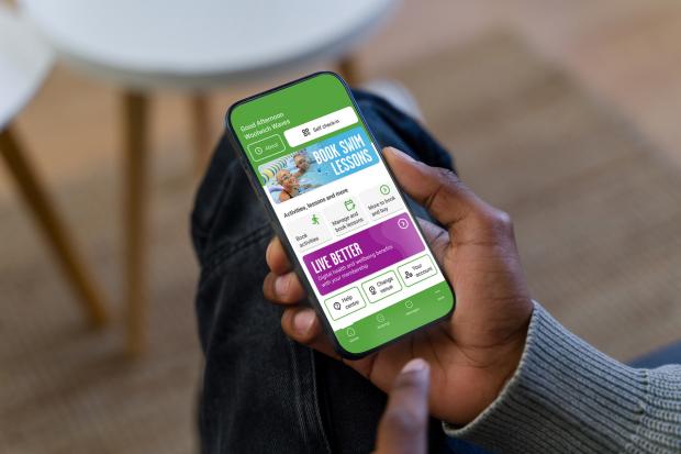 Nearly half of Welsh people plan to use fitness apps this year