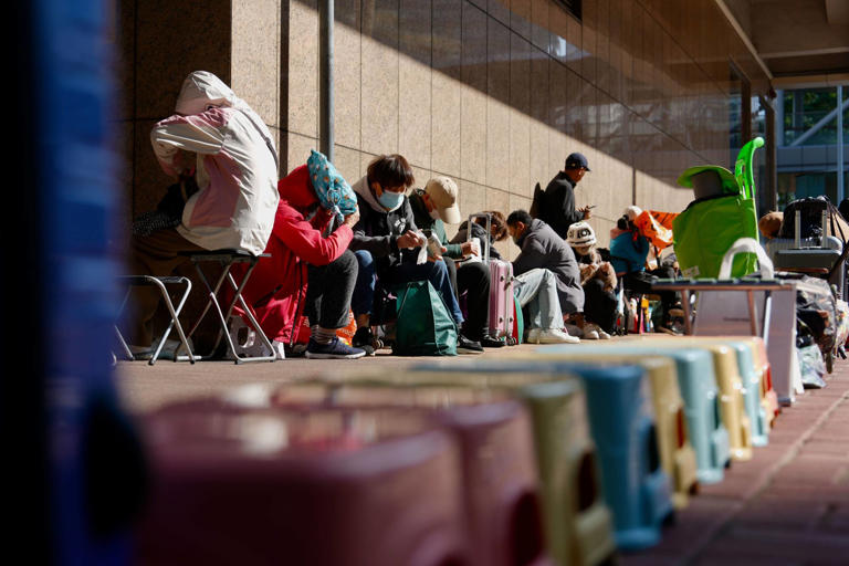 Hong Kong moves ticketing for driving licence applications online to ...